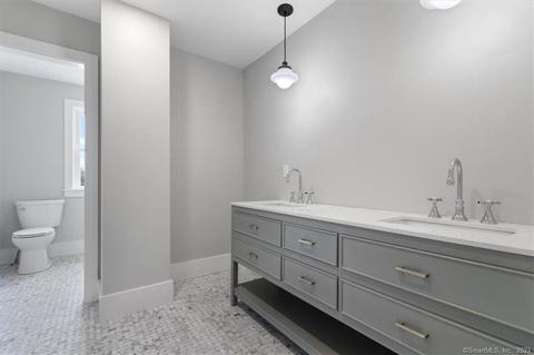 12 Bakers Cove Ln, Groton, CT 06340 - Movoto