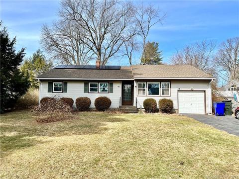48 E Maxwell Dr, West Hartford, CT 06107 | 28 Photos - Movoto