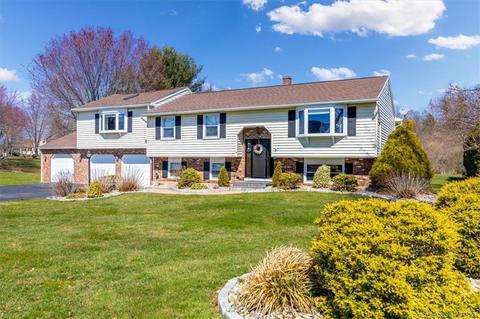 4 Country Way, Wallingford, CT 06492 | 40 Photos | MLS #170557510 - Movoto