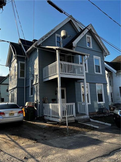 10 Simons Ave, Waterbury, CT 06706 - Movoto