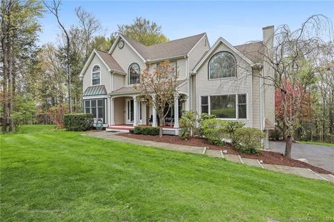 44 Colonial Ridge Dr, New Milford, CT 06755 | 31 Photos - Movoto