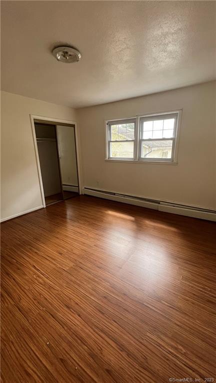 332 E Mountain Rd, Waterbury, CT 06706 | 15 Photos | MLS #170565651 ...