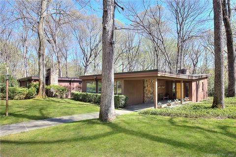 208 Bayberry Ln, Westport, CT 06880 | 28 Photos - Movoto