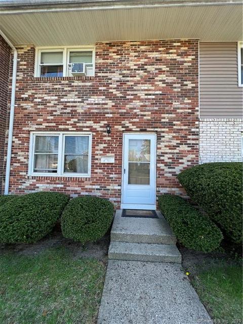 101 Lakeside Dr #97, Bristol, CT 06010 | 18 Photos | MLS #170567595 ...