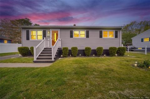 615 Woodend Rd, Stratford, CT 06615 | 1 photo - Movoto