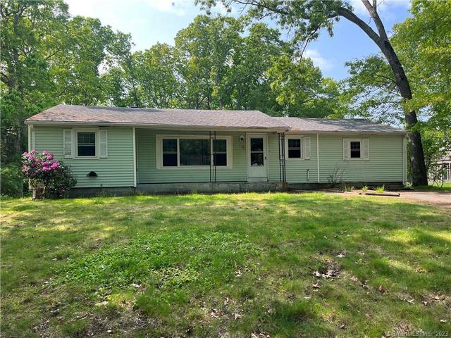 House for Sale in Plainfield CT