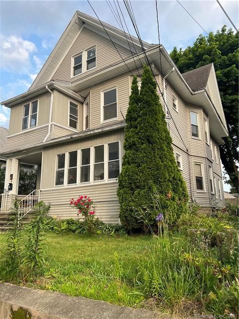 31 Hillhouse Ave, Bridgeport, CT 06606 | 17 Photos | MLS #170576393 ...