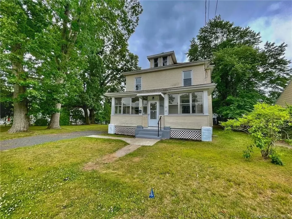 14 Carl St, Enfield, CT 06082 | 24 Photos - Movoto