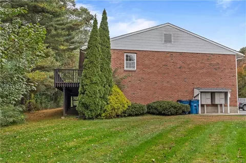 213 Regan Rd #5, Vernon, CT 06066 | 32 Photos - Movoto