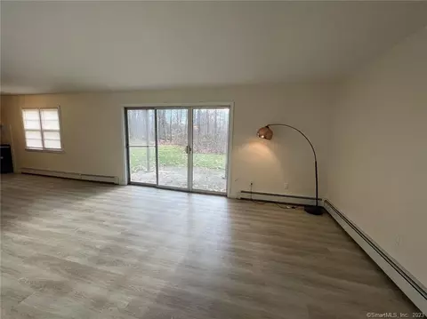 1119 Waterbury Rd #1C, Cheshire, CT 06410 | 15 Photos - Movoto