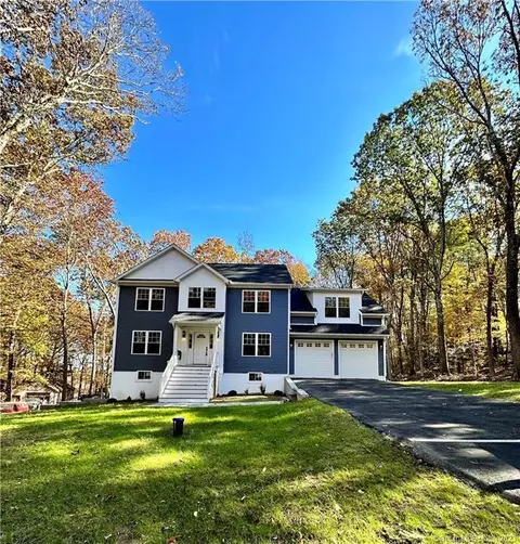 Monroe, CT Real Estate & Homes For Sale - Movoto