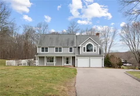 Waterford, CT Real Estate & Homes For Sale - Movoto