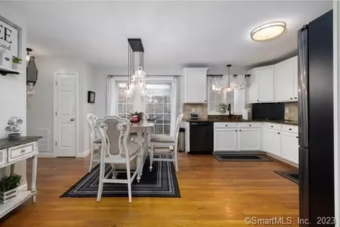 79 Interstate Park Dr #6, Southington, CT 06489 | 39 Photos - Movoto