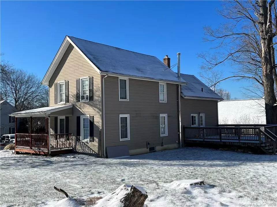 8 Ridge Dr, Southington, CT 06489 | 34 Photos - Movoto