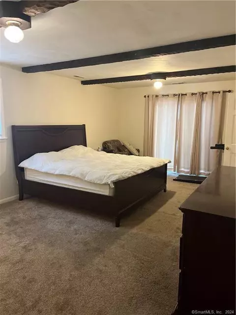 5 Ridge Rd, Wallingford, CT 06492 | 16 Photos - Movoto