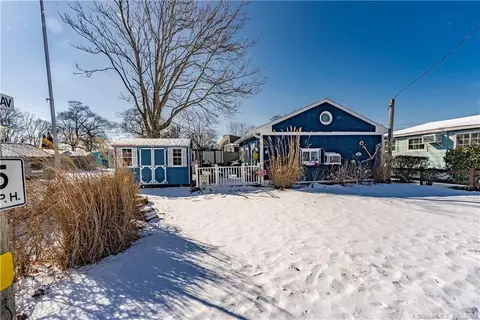 28 North St, Madison, CT 06443 - Movoto