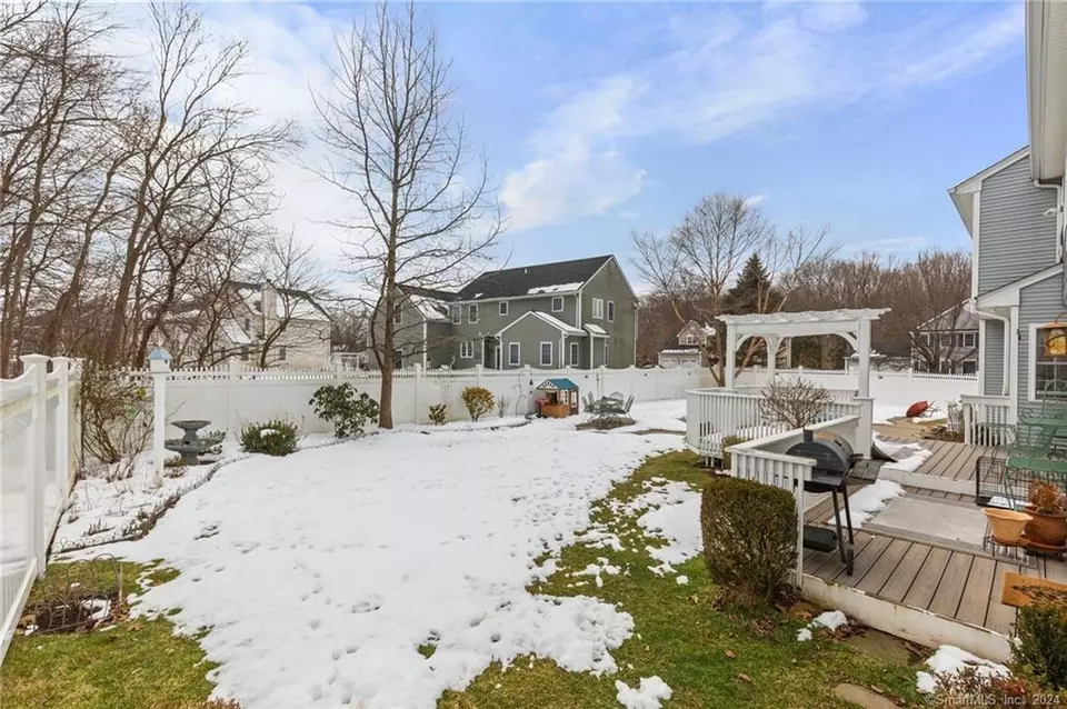 3 Terrell Farms Way, Wallingford, CT 06492 | 34 Photos - Movoto