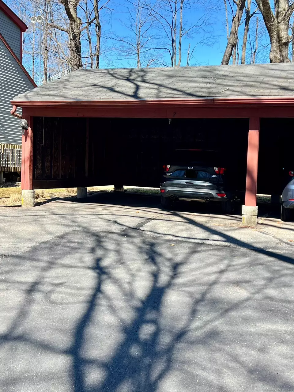 395 Main St #1, Manchester, CT 06042 | 19 Photos - Movoto