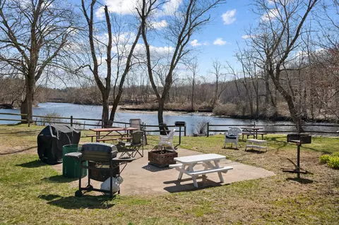 150 Yantic St #151, Norwich, CT 06360 | 33 Photos - Movoto