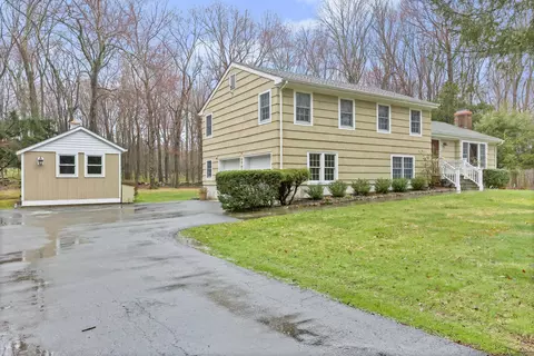 48 Wilton Woods Rd, Wilton, CT 06897 | 40 Photos - Movoto