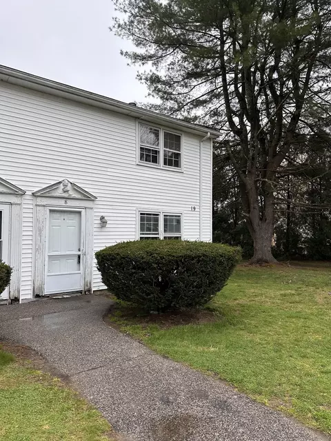 19 Georgia Rd #8, Oakdale, CT 06370 | 7 Photos - Movoto