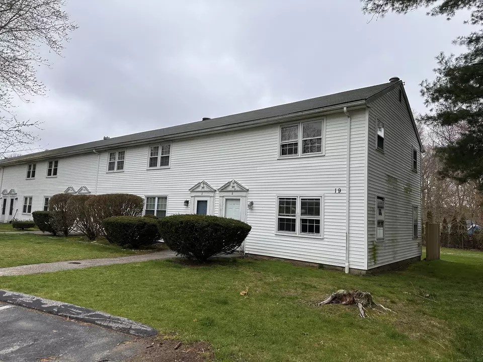 19 Georgia Rd #8, Oakdale, CT 06370 | 7 Photos - Movoto