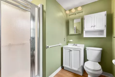 38 Goff Brook Cir, Wethersfield, CT 06109 | 39 Photos - Movoto