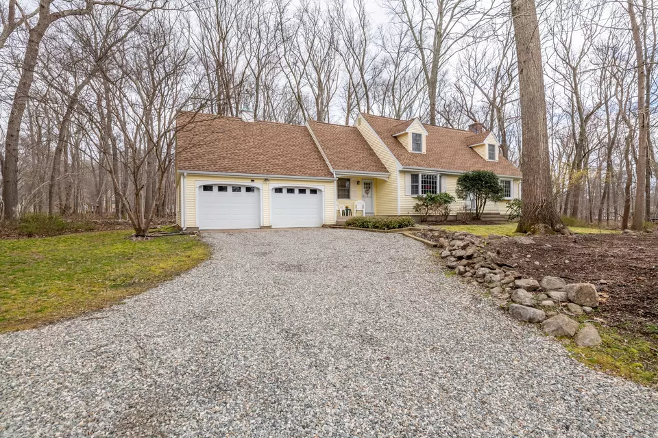 34 Browns Ln, Old Lyme, CT 06371 | 31 Photos - Movoto