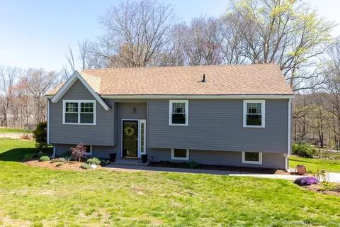 Chester, CT Homes For Sale & Real Estate - Movoto