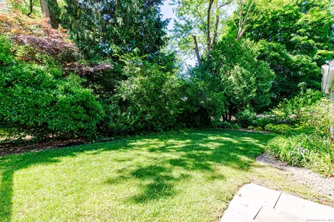 62 George Ave, Norwalk, CT 06851 | 14 Photos - Movoto