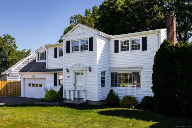 126 Texas Dr, New Britain, CT 06052 | 40 Photos - Movoto