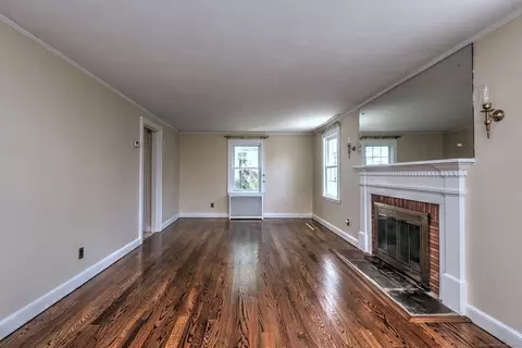 85 Tyler St, West Haven, CT 06516 | 40 Photos - Movoto