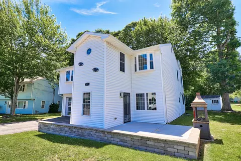 174 Rodney St, Waterbury, CT 06705 | 40 Photos - Movoto