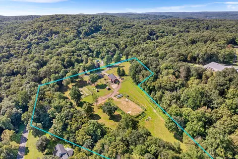 73 Newtown Homes For Sale & Newtown, CT Real Estate - Movoto