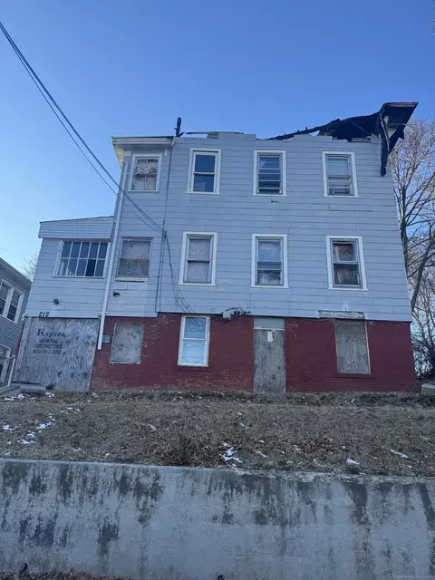 212 Clark St, New Britain, CT 06051 | MLS# 24065249 | 2 Photos - Movoto