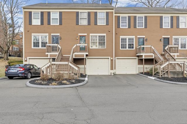 57 Foxbridge Village Rd #57, Branford, CT 06405 | 38 Photos - Movoto