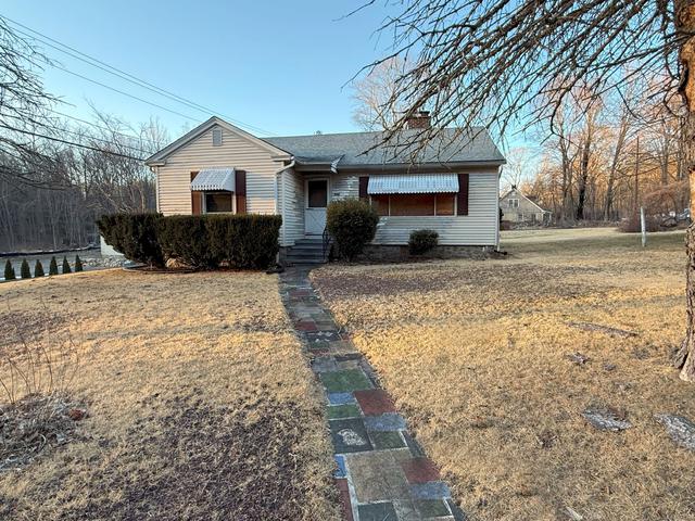 496 Prospect St, Naugatuck, CT 06770 | 17 Photos - Movoto