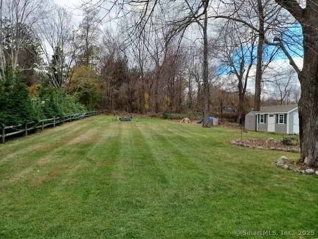 30 Benedict Rd, Bethel, CT 06801 | MLS# 24081961 | 4 Photos - Movoto