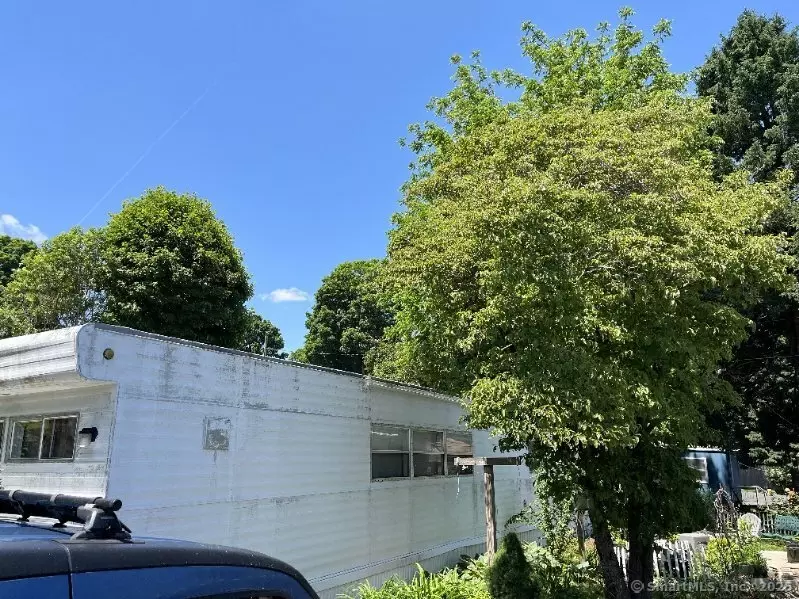 42 Miry Brook Rd #TRLR 30, Danbury, CT 06810 | MLS# 24083312 | 5 Photos ...