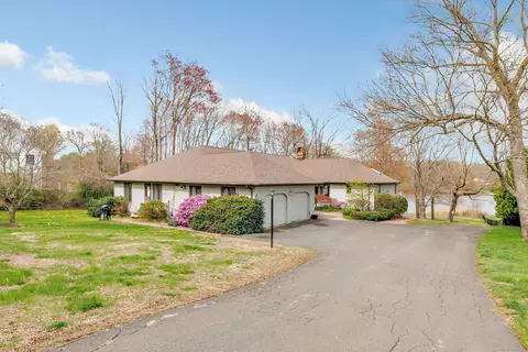 78 Monroe Homes For Sale & Monroe, CT Real Estate - Movoto