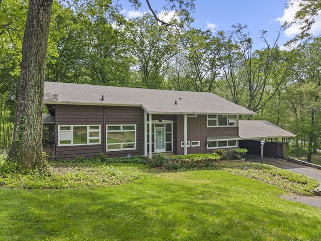1 Indian Spring Ln, Norwich, CT 06360 | 40 Photos - Movoto