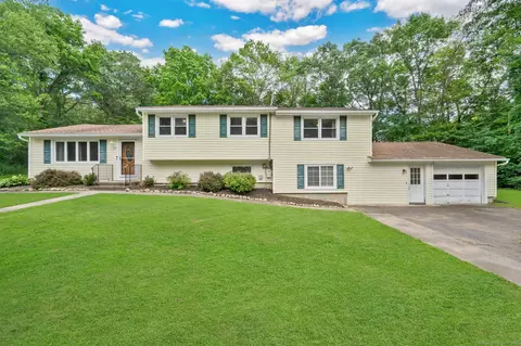 81 Monroe Homes For Sale & Monroe, CT Real Estate - Movoto