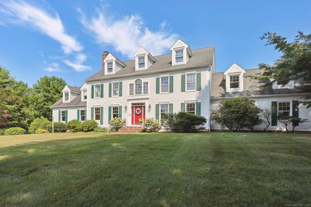 31 Stanton Ct, Madison, CT 06443 | MLS# 24111385 | 40 Photos - Movoto
