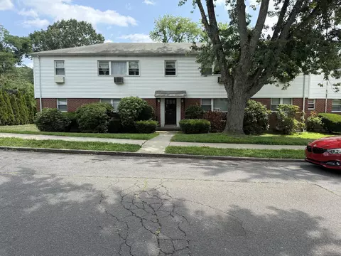 CT Condos & Townhouses For Sale - Movoto