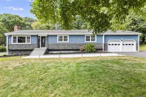 94 Trumbull Homes For Sale & Trumbull, CT Real Estate - Movoto