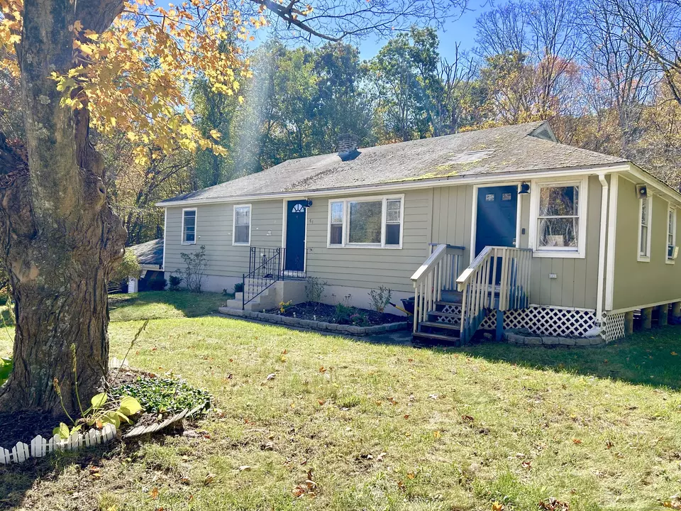 44 Route 6, Columbia, CT 06237 | MLS# 24132739 | 23 Photos - Movoto