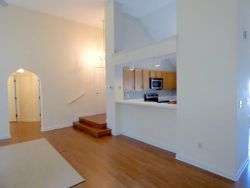 16 Stratton Forest Way #16, Simsbury, CT 06070 | MLS# 24136357 | 26 ...