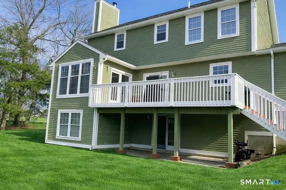 395 Fern Hill Rd, Bristol, CT 06010 | MLS# 24146569 | 3 Photos - Movoto