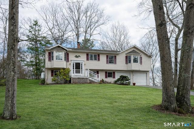 80 Perry Dr, New Milford, CT 06776 | MLS# 24154275 | 29 Photos - Movoto