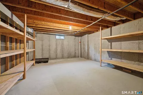 46 Elizabeth Cir #46, Sandy Hook, CT 06482 | MLS# 24177253 | 37 Photos ...